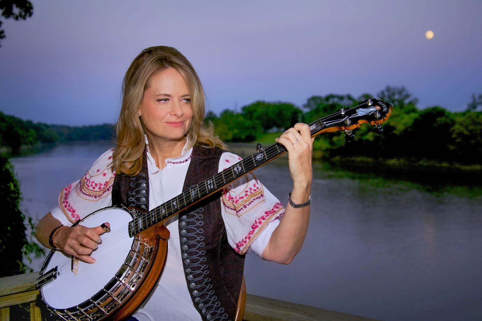Women In Banjo – Deering® Banjo Company