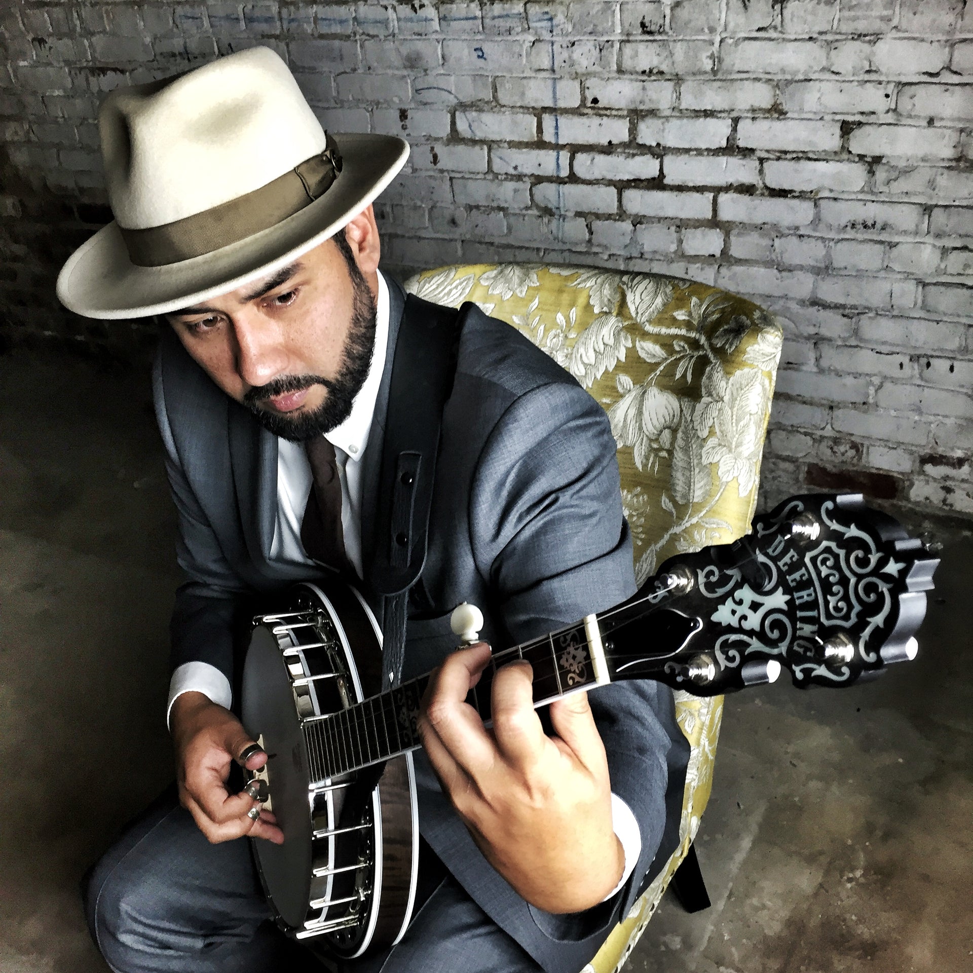 Snap Jackson – Deering® Banjo Company