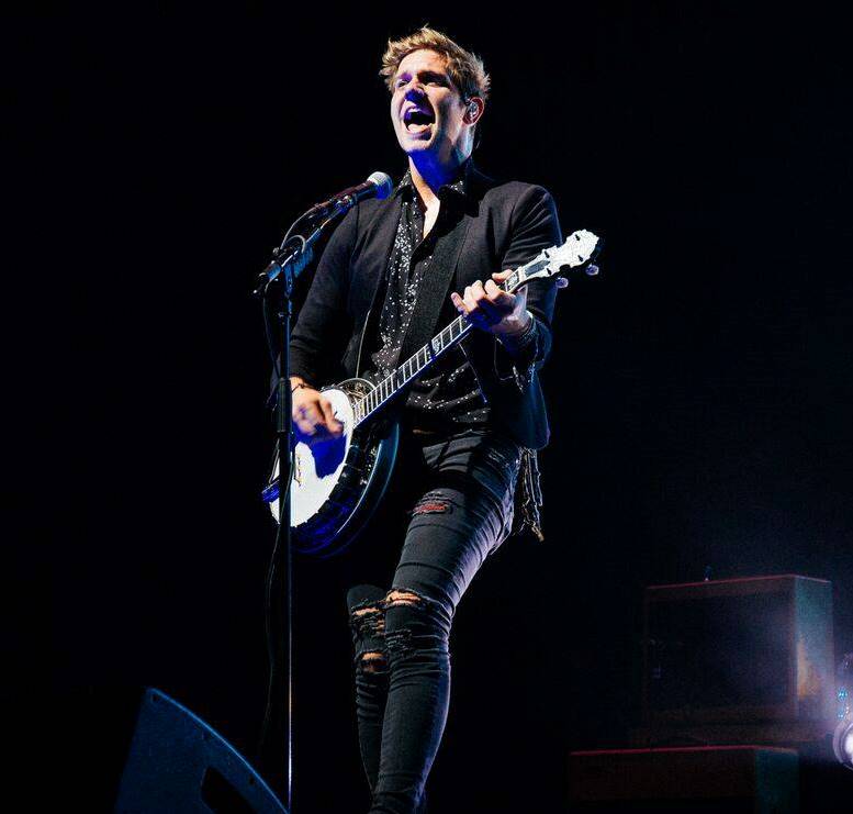 Bo Rinehart | Needtobreathe – Deering® Banjo Company