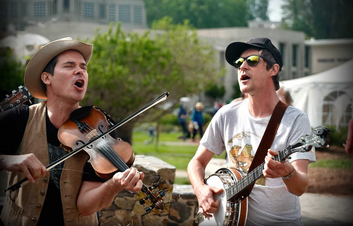 Old Crow Medicine Show – Deering® Banjo Company