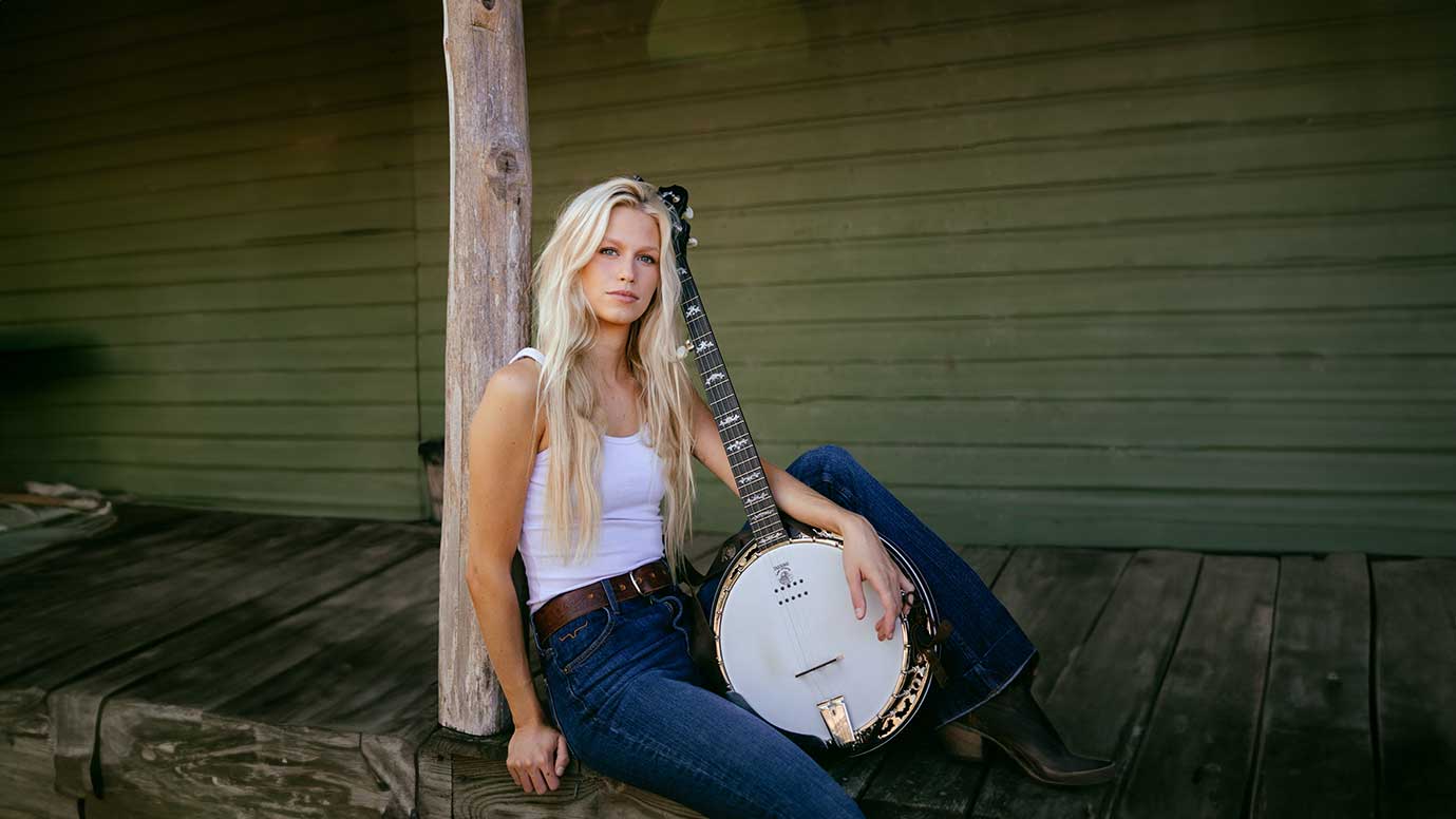 Powell Balkcom | The Castellows – Deering® Banjo Company