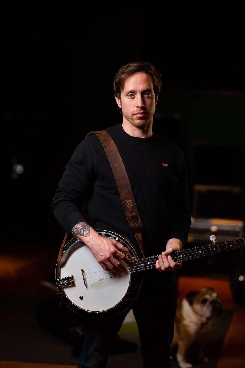 Jake Sawicki of The Native Howl | Deering Live – Deering® Banjo Company