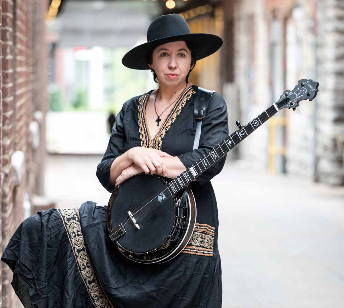 Mean Mary James | Deering Live – Deering® Banjo Company