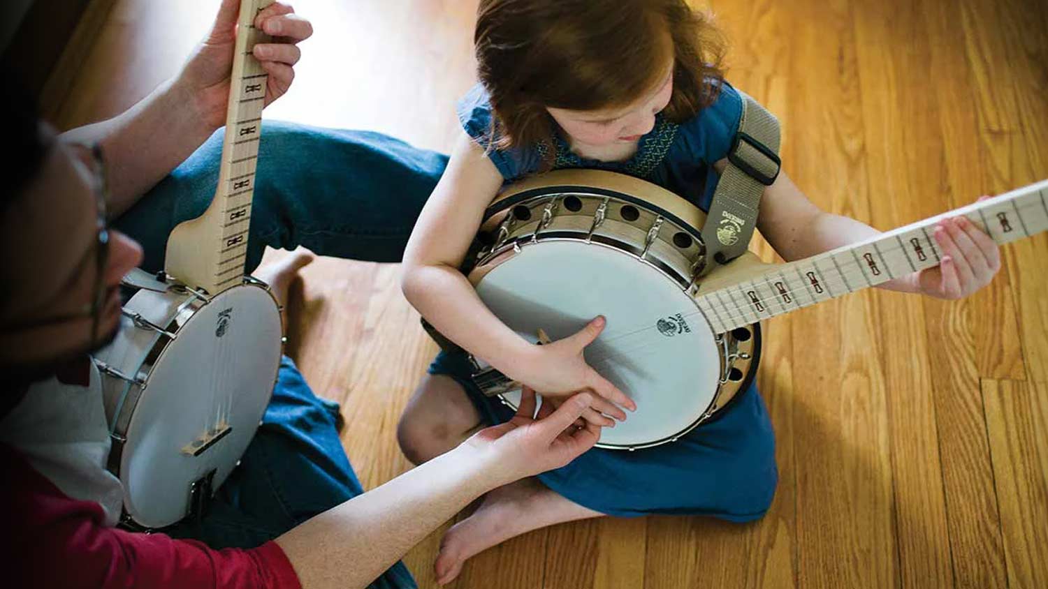 How To Tighten Your Banjo Head – Deering® Banjo Company